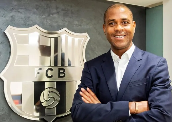 Legenda Barcelona, Patrick Kluivert Bakal Jadi Pelatih Timnas Indonesia ... Legenda Barcelona, Patrick Kluivert Bakal Jadi Pelatih Timnas Indonesia ...