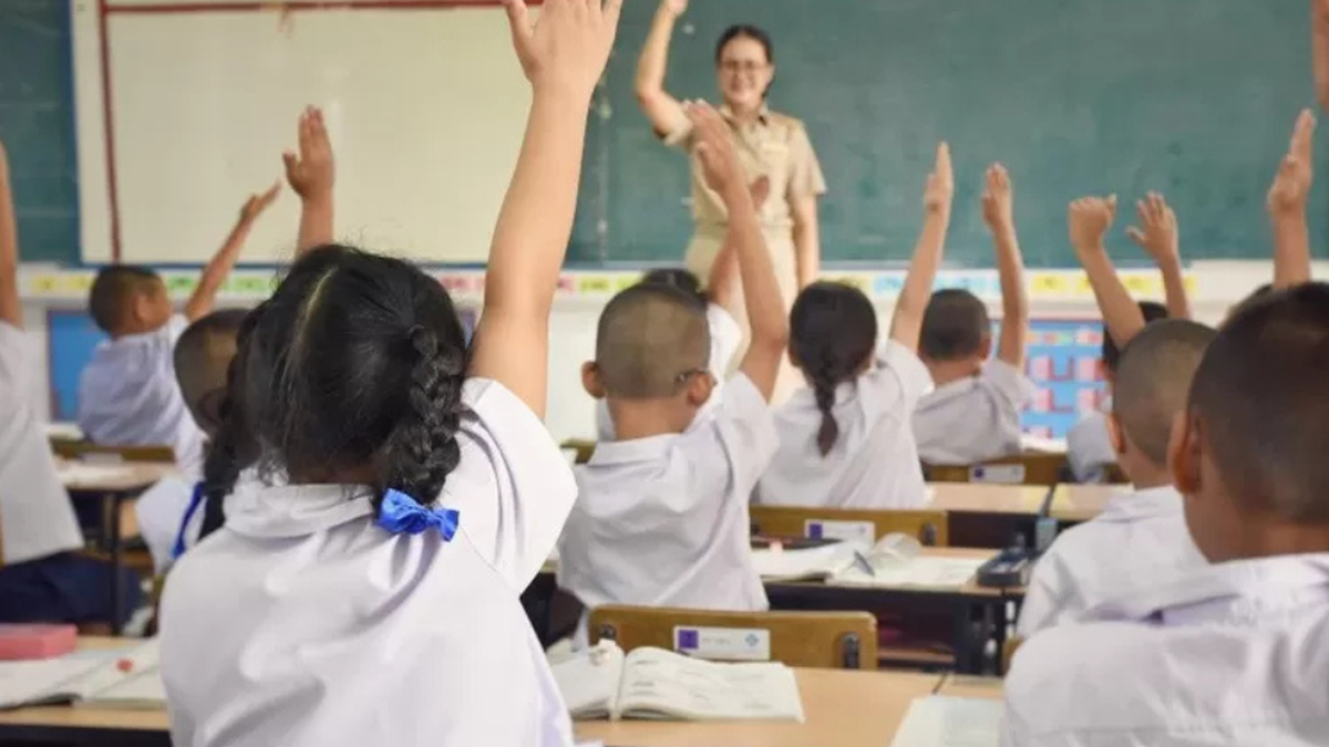 APBD DKI Jakarta Naik Rp 4 Triliun, Sekolah Gratis Jadi Program ... APBD DKI Jakarta Naik Rp 4 Triliun, Sekolah Gratis Jadi Program ...