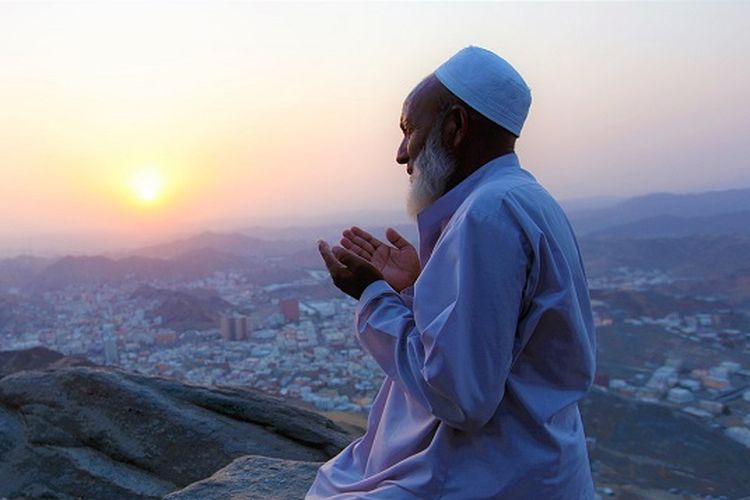 Selain Surah Al Kahfi, Ini 2 Surah yang Dianjurkan Nabi Muhammad SAW ... Selain Surah Al Kahfi, Ini 2 Surah yang Dianjurkan Nabi Muhammad SAW ...