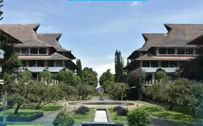 Simak Cara Masuk Kampus ITB 2022 Lewat Jalur SNMPTN, SBMPTN, dan ... Simak Cara Masuk Kampus ITB 2022 Lewat Jalur SNMPTN, SBMPTN, dan ...