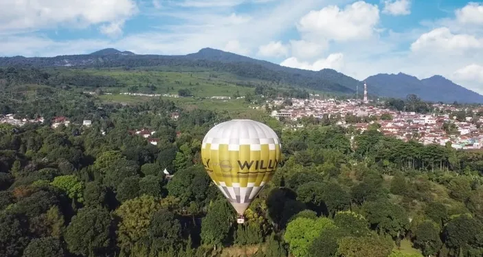 Mirip Cappadocia, Subang Kini Punya Wisata Balon Udara di Sari Ater ... Mirip Cappadocia, Subang Kini Punya Wisata Balon Udara di Sari Ater ...