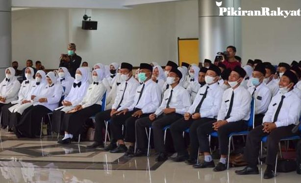 Terbaru!!! Tempat Yang Sudah Siap Membuka Deretan Untuk Guru Honorer ...