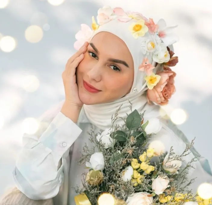Biodata dan Profil Irish Bella, Ternyata Ini Nama Asli Istri Ammar Zoni ... Biodata dan Profil Irish Bella, Ternyata Ini Nama Asli Istri Ammar Zoni ...
