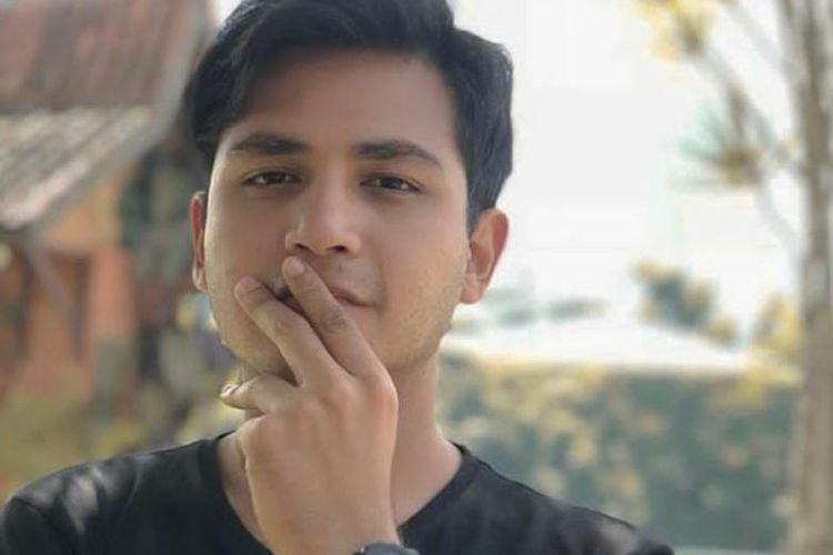 Biodata Rizky Alatas, Agama, Istri, Pendidikan, dan Jejak Karir! Mulai ... Biodata Rizky Alatas, Agama, Istri, Pendidikan, dan Jejak Karir! Mulai ...